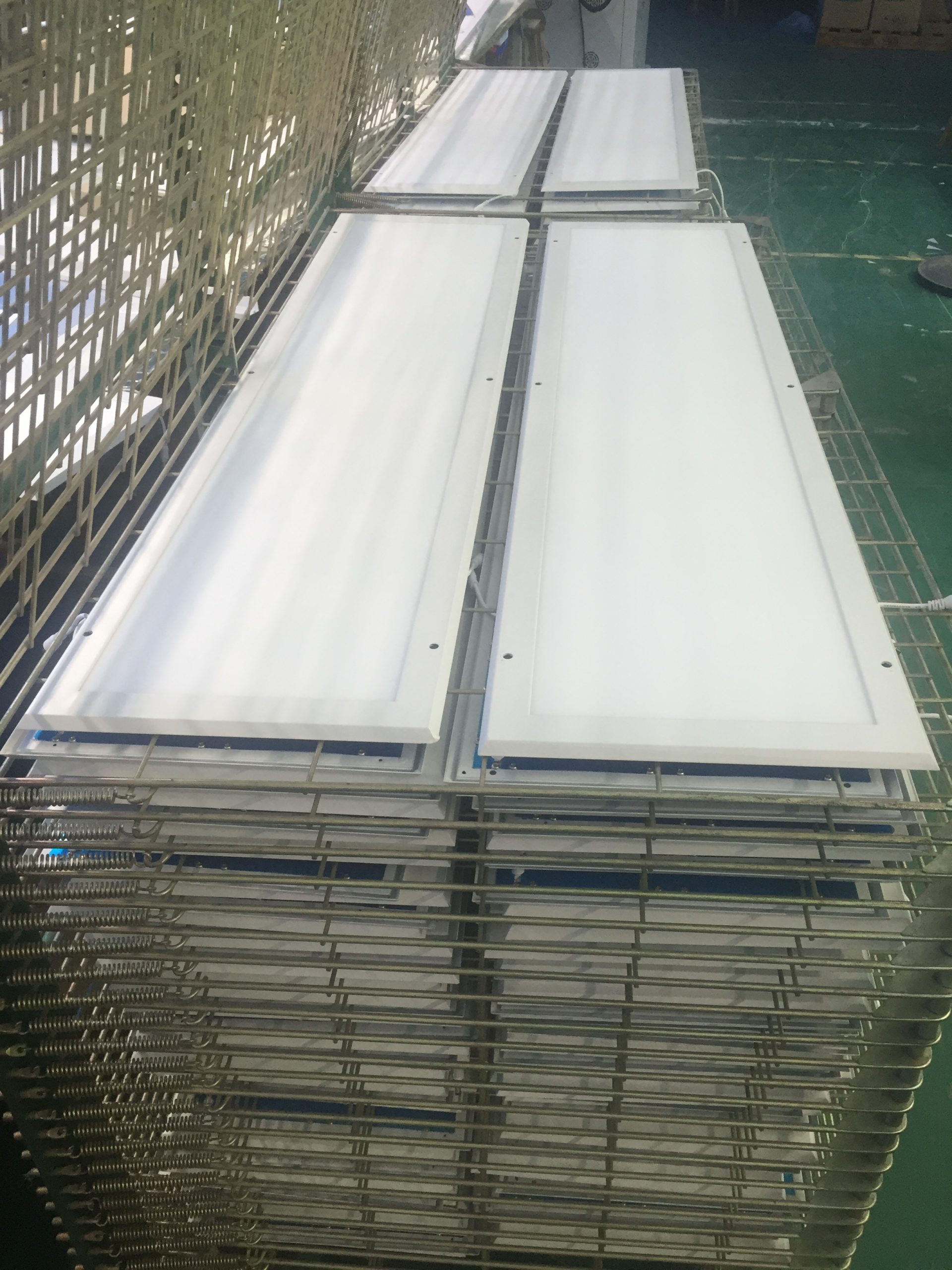 Cleanroom IP44 & IP65 surface luminaries 1200x300 mm